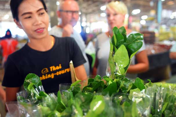 pui-and-lime-leaves - Pui Cooking Class